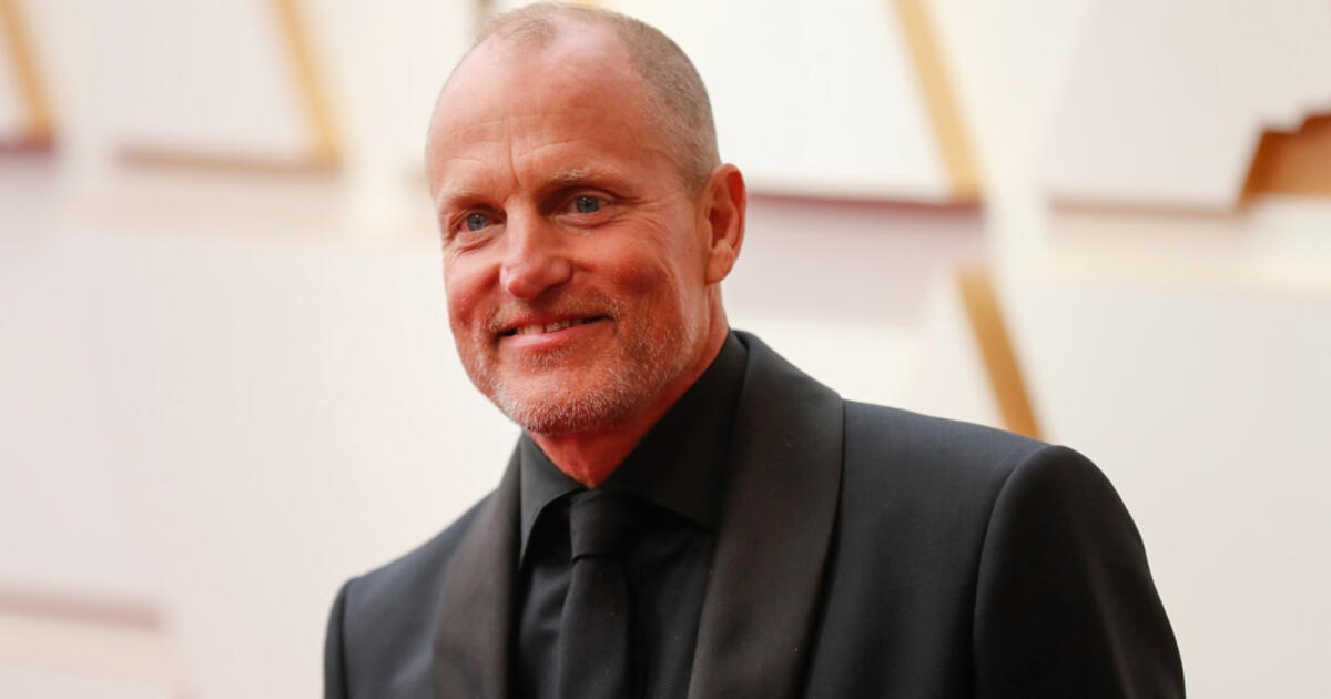 Woody Harrelson y Matthew McConaughey sugieren que podrían ser hermanos